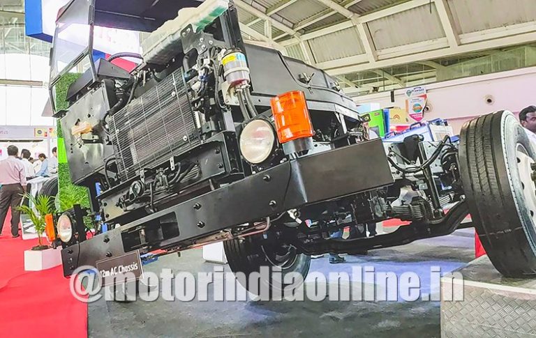 Eicher displays 3009L Skyline Pro Staff AC and 20.15R 12m bus chassis ...