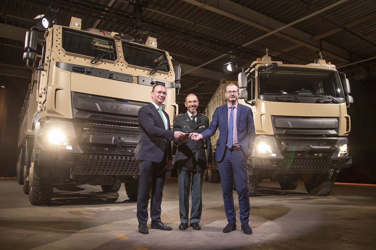 DAF delivers first set of CF Military trucks to Belgian Armed Forces ...