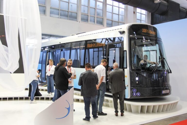 Fully electric, Lithuanian ‘Dancer’ bus debuts at Busworld 2023 ...