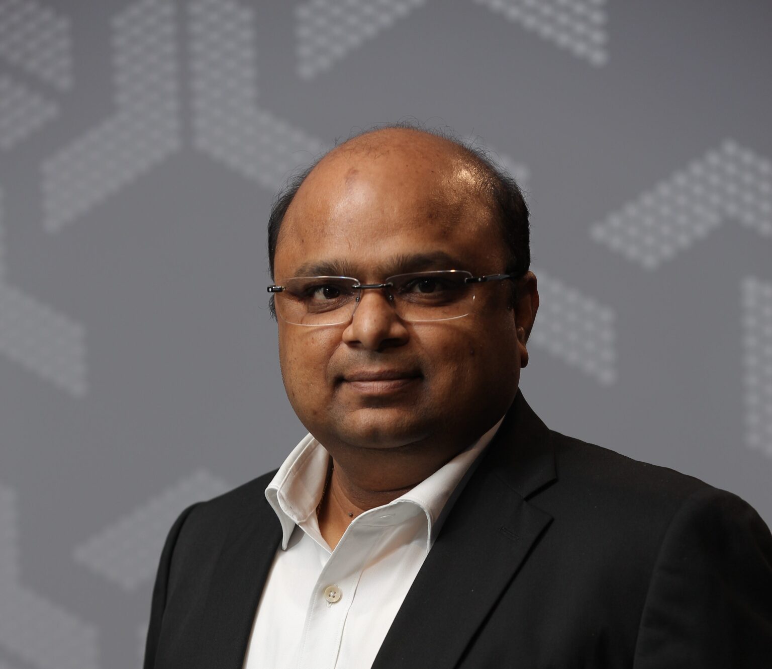 Tata Motors launches digital CV marketplace ‘Fleet Verse’ – Motorindia