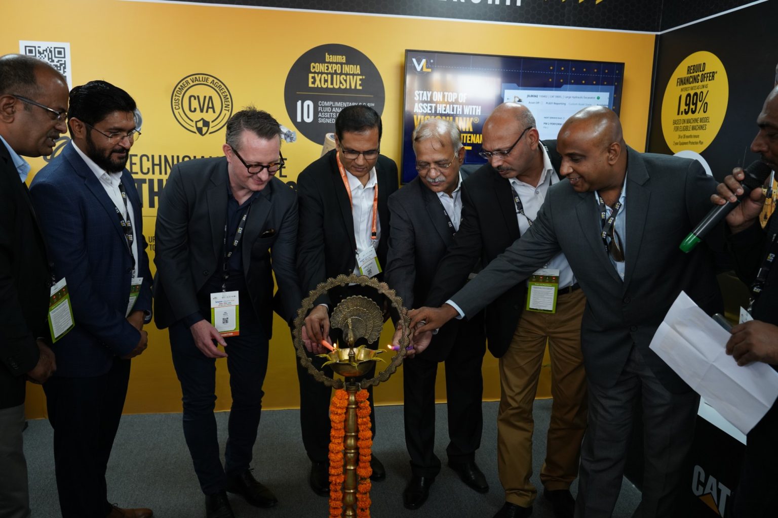Caterpillar showcases services commitment to its customers at bauma ...