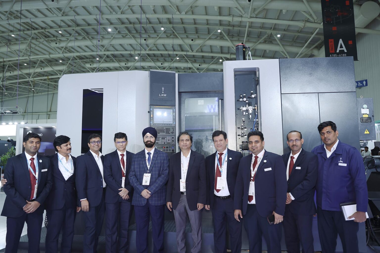 LMW Unveils Cutting-Edge CNC Machines at IMTEX 2025 – Motorindia