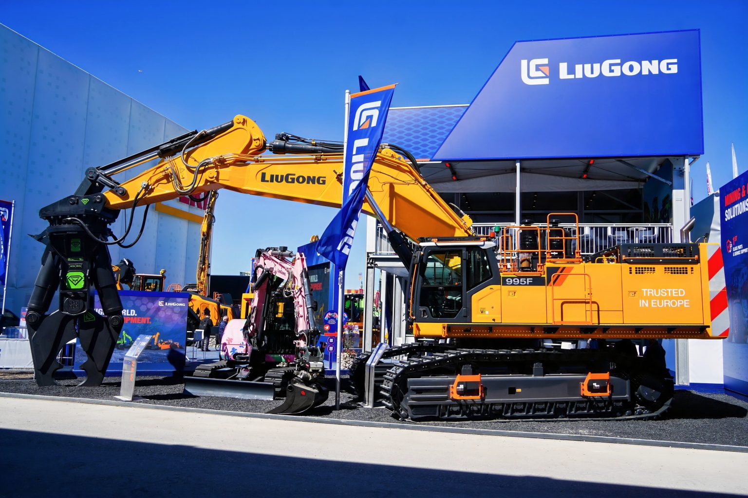 LIUGONG redefines sustainable innovation with BEV & T-Series wheel ...